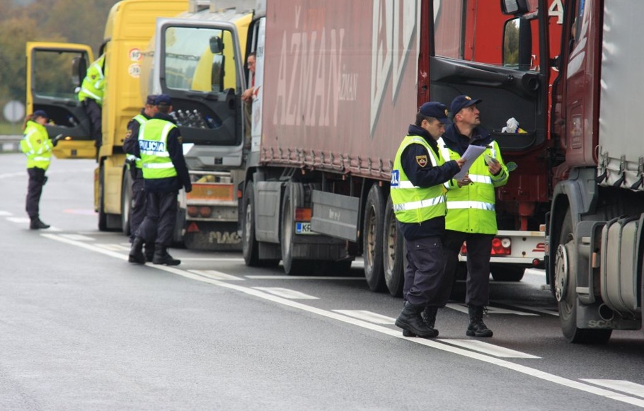 Veljavnost CEMT certifikatov in mesečnih CEMT dovolilnic | Transport in ...
