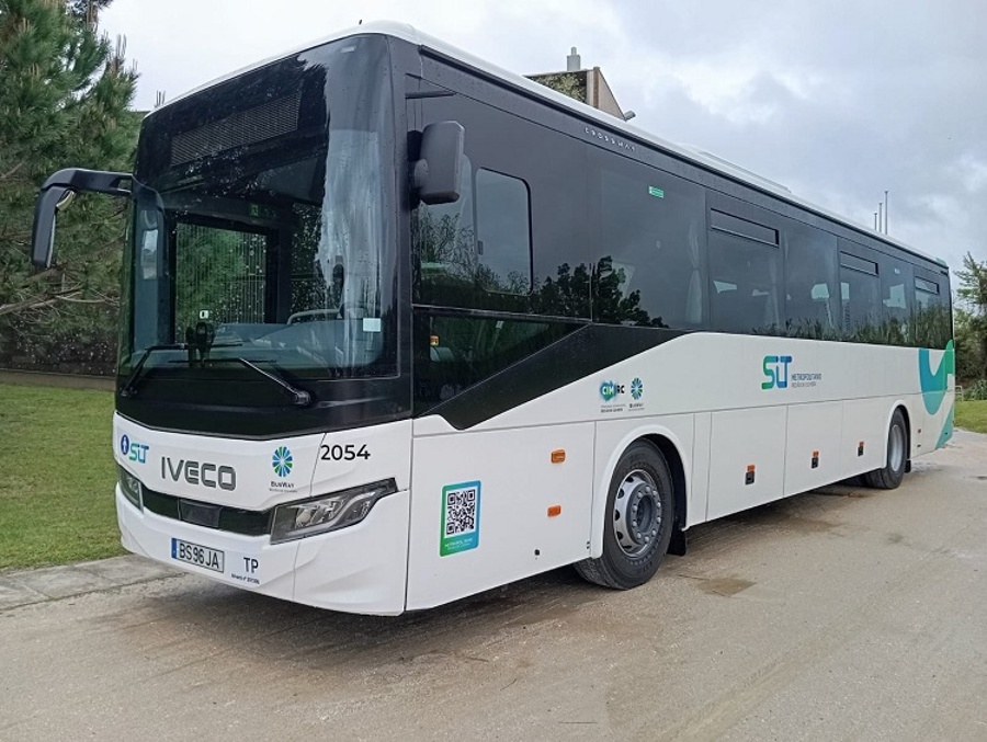 102 avtobusa Crossway za Portugalsko | Transport in logistika