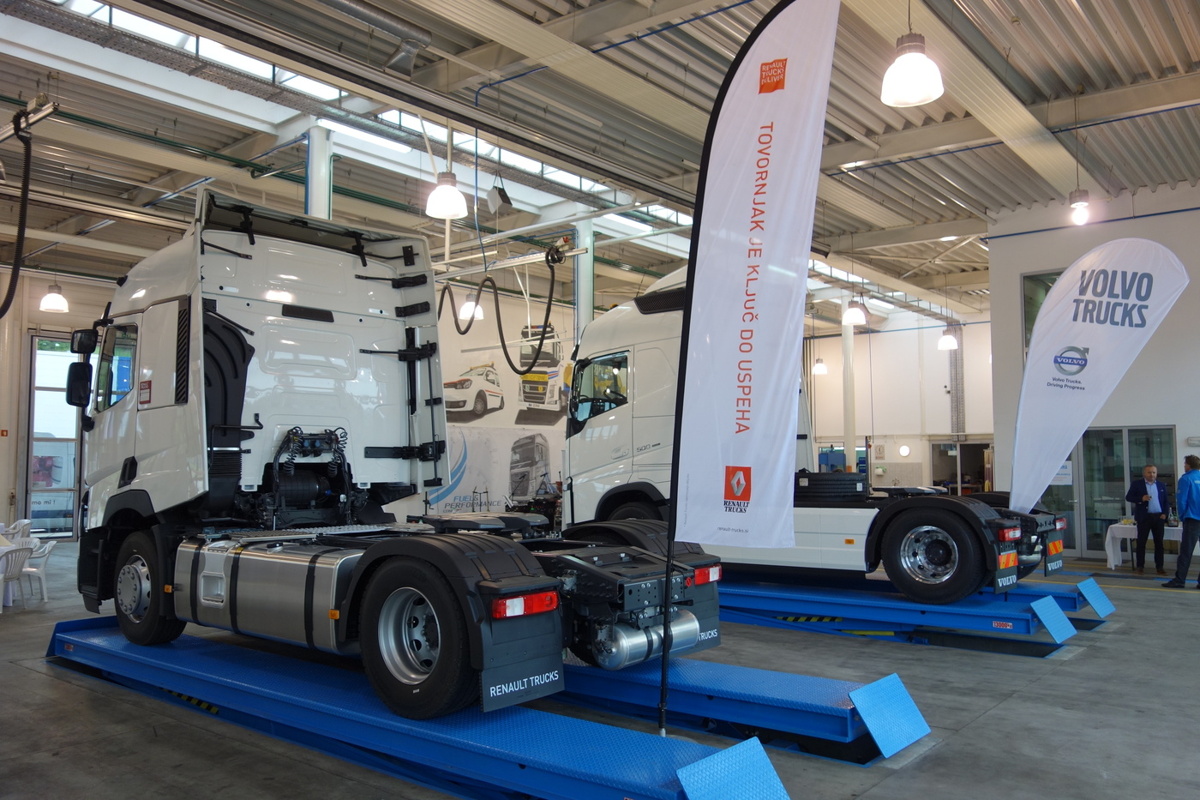 Otvoritev novega Volvo Group Trucks centra v Mariboru | Transport in ...