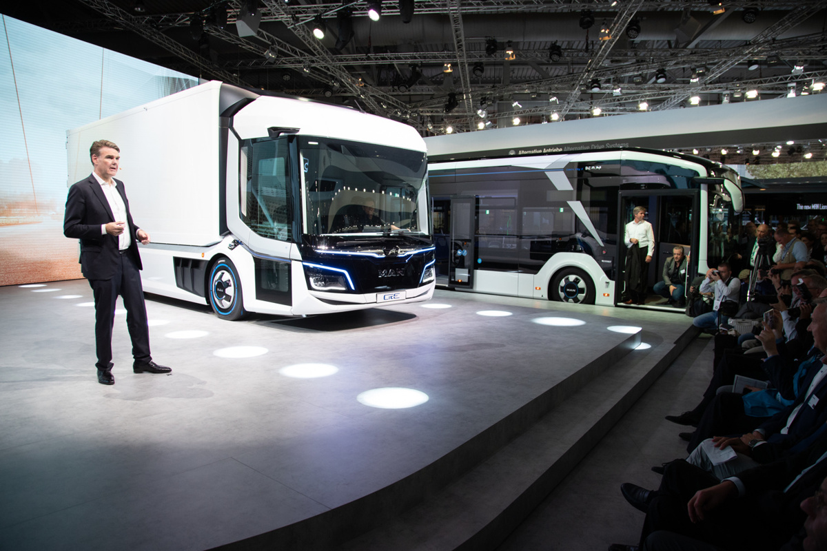 Sejem gospodarskih vozil IAA 2018 | Transport in logistika