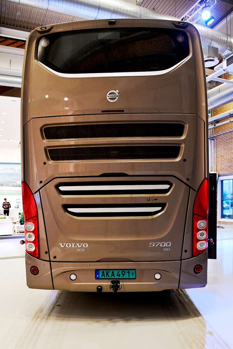 Volvo predstavil dvonadstropni avtobus 9700 DD | Transport in logistika