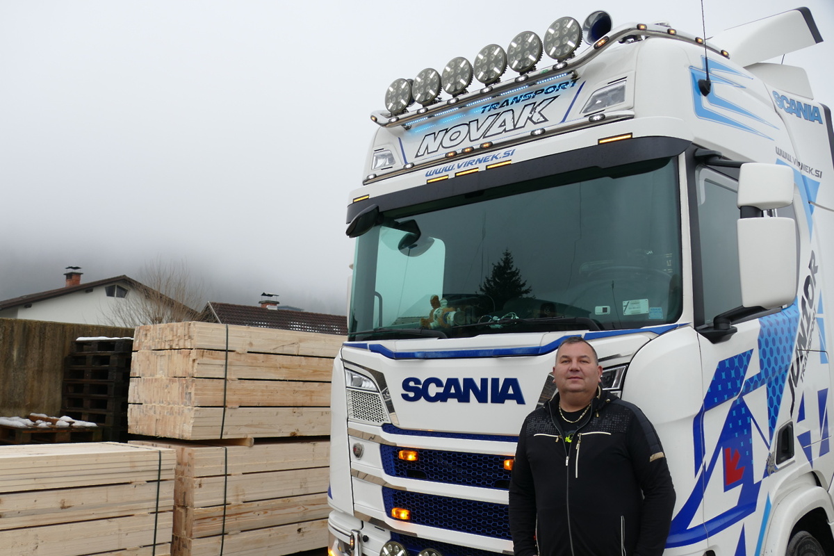 Virnek | Transport in logistika