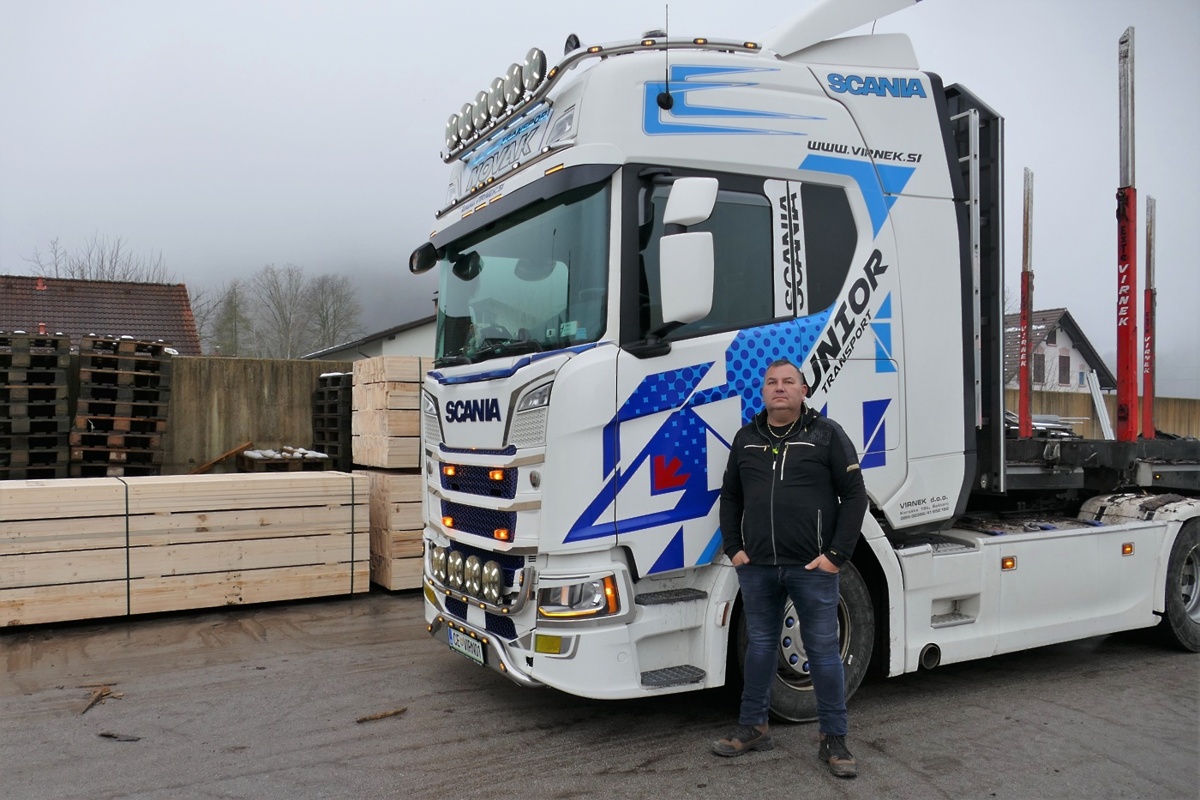 Virnek | Transport in logistika