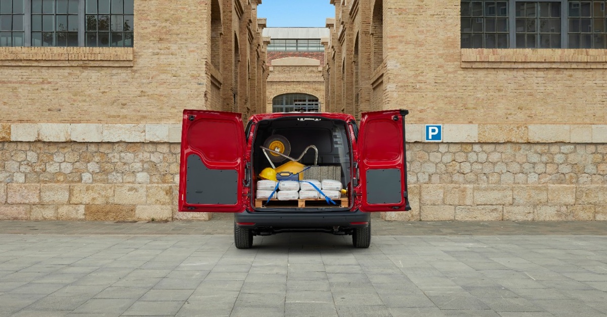 Novi Transit Connect | Transport in logistika