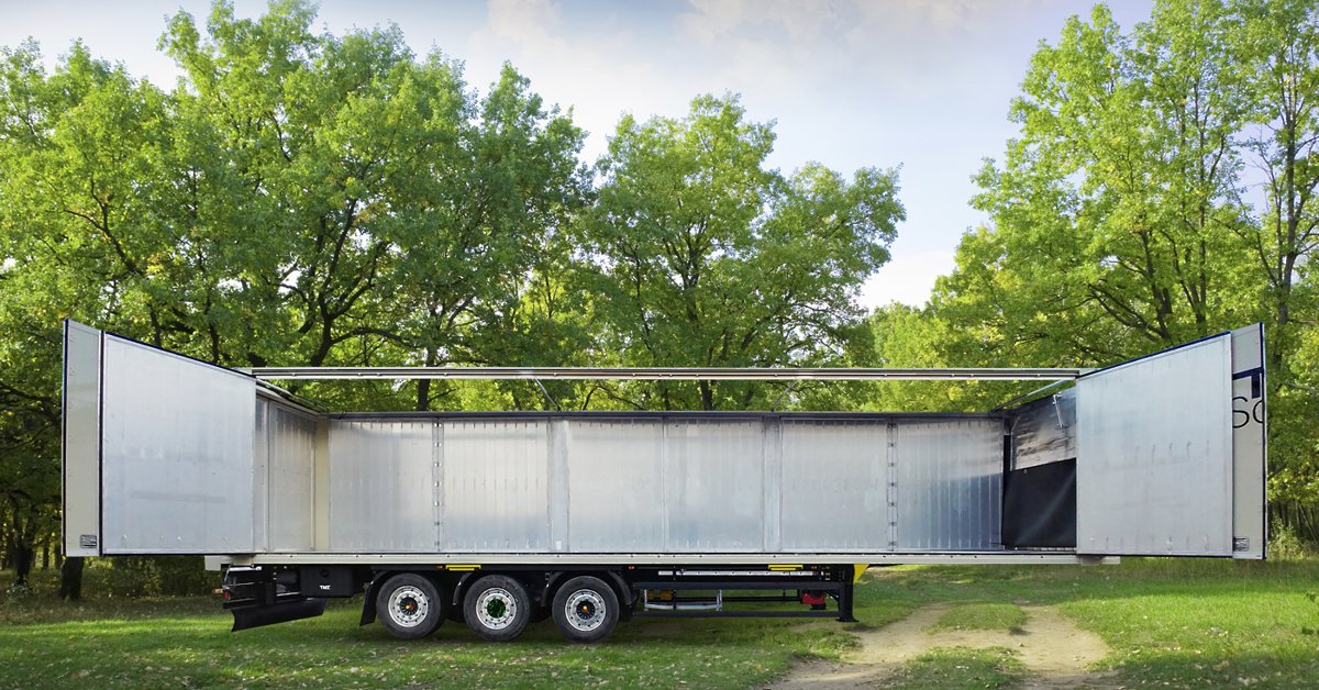 TMT razvil inovativno prikolico s pomičnim podom | Transport in logistika