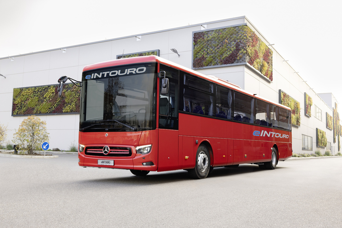 Električni Mercedes za linijski promet | Transport in logistika